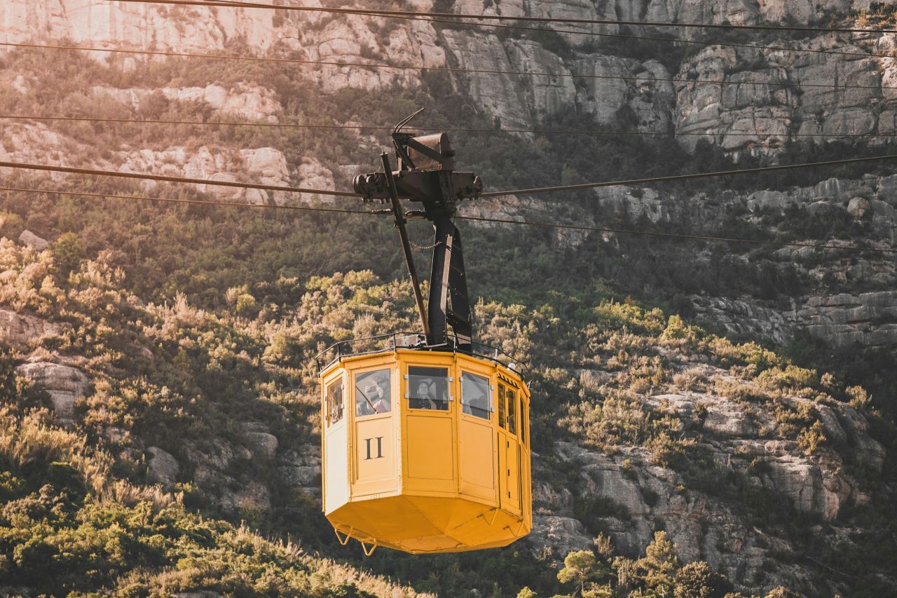 바르셀로나 근교 여행 1순위? 몬세라트 투어 수도원 예약 실패 없이 즐기는 법